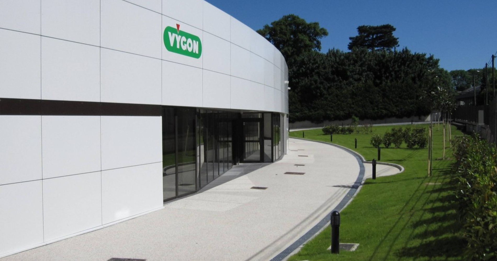 Vygon investit près de 2 millions d'euros dans son usine d'Ecouen afin ...